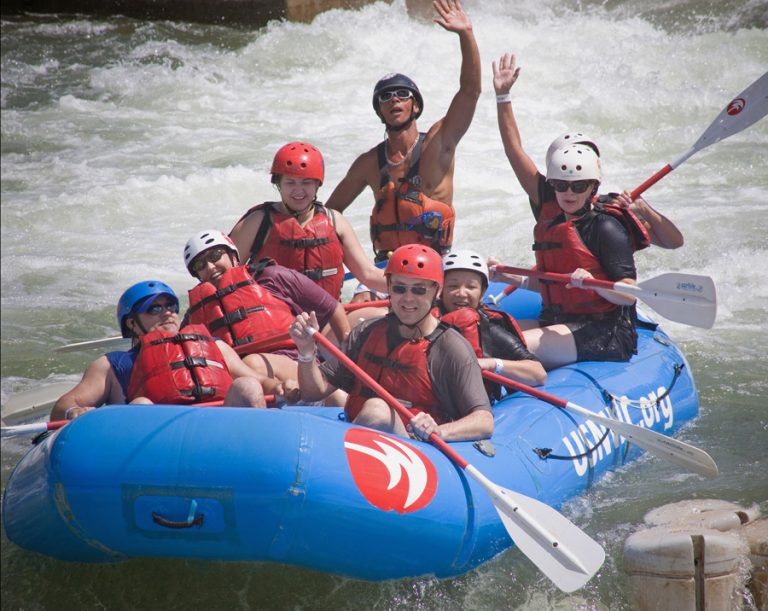 Corporate Outing – Rafting | Lem Lynch Photography